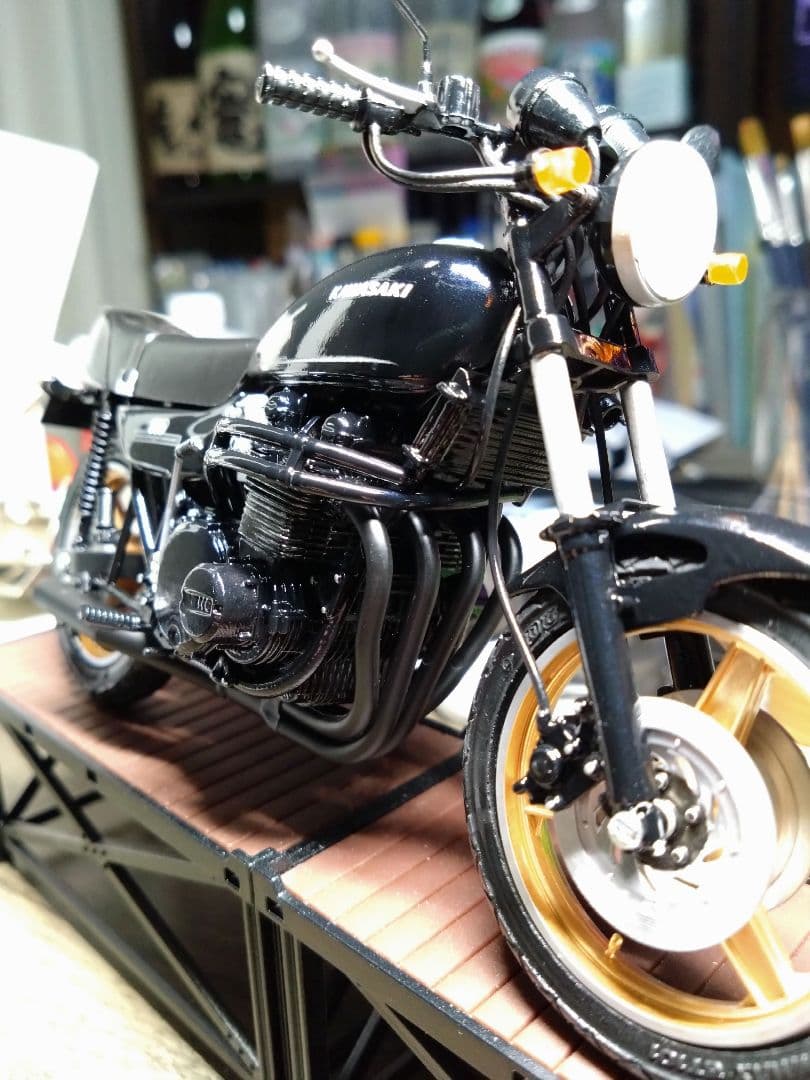 アオシマ 1／12 バイク　Z2 カワサキKawasaki750ブラック完成品