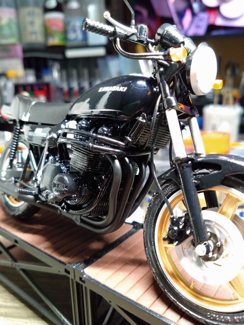 アオシマ 1／12 バイク　Z2 カワサキKawasaki750ブラック完成品