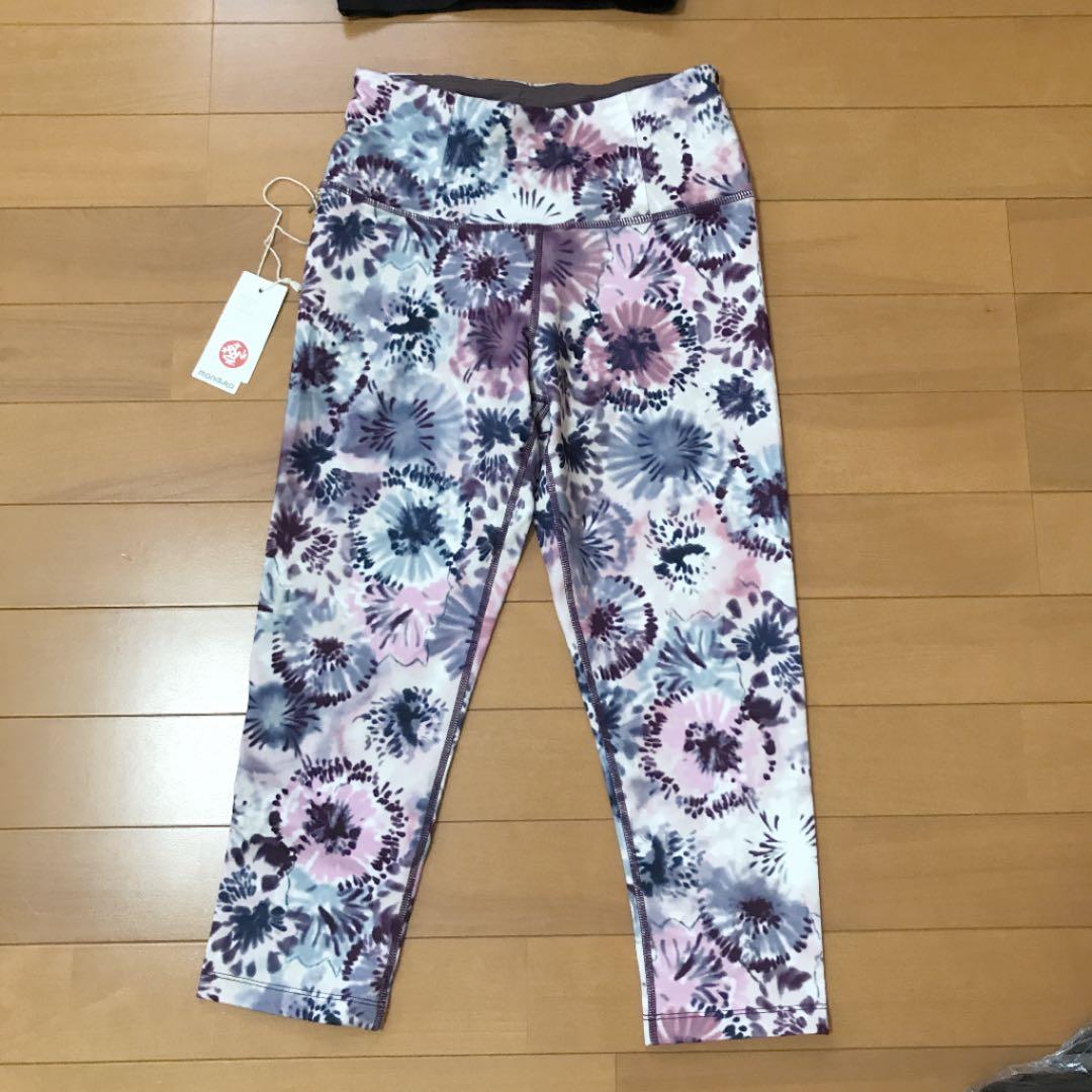 manduka ブラトップ レギンス　hana print