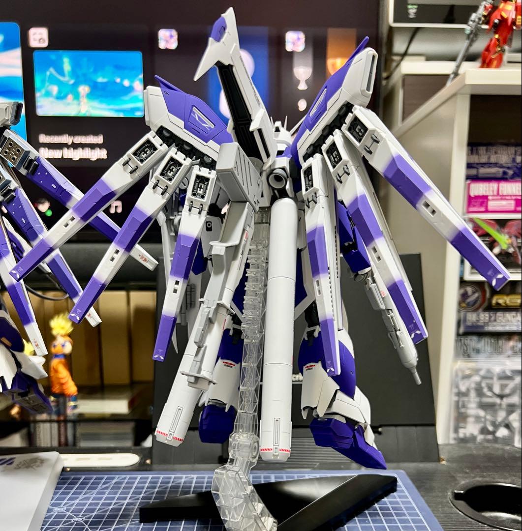 MG RX-93-ν2 Hi-νガンダム HWS +ファンネルエフェクトパーツ