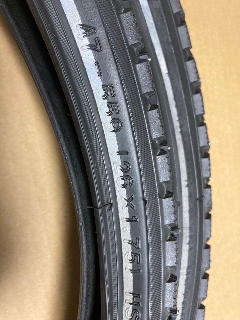 SCHWALBE WINTER PLUS 26 x 1.75 シュワルベ