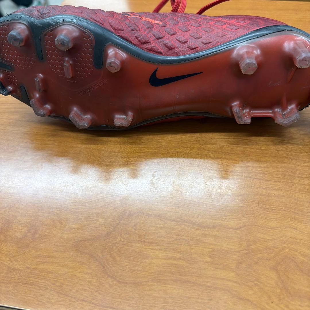 サッカースパイクナイキハイパーヴェノム