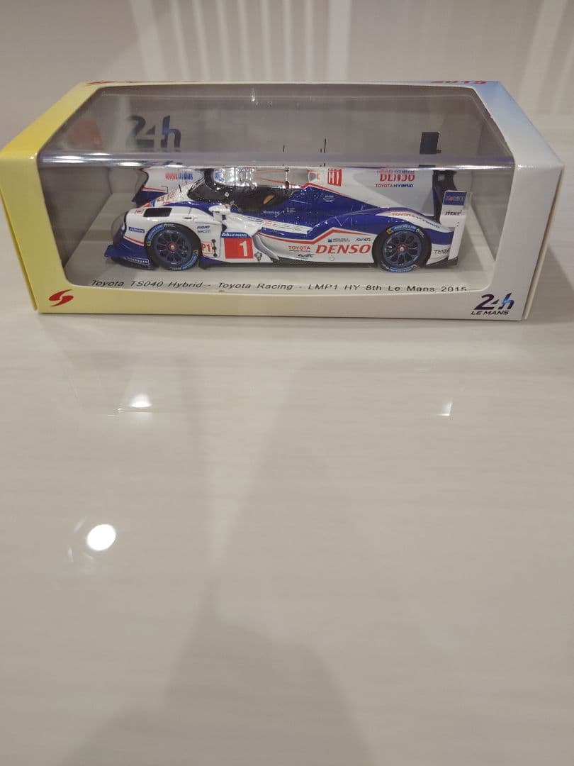 SPARK 1/43 2015年ルマン24時間レース トヨタTS040