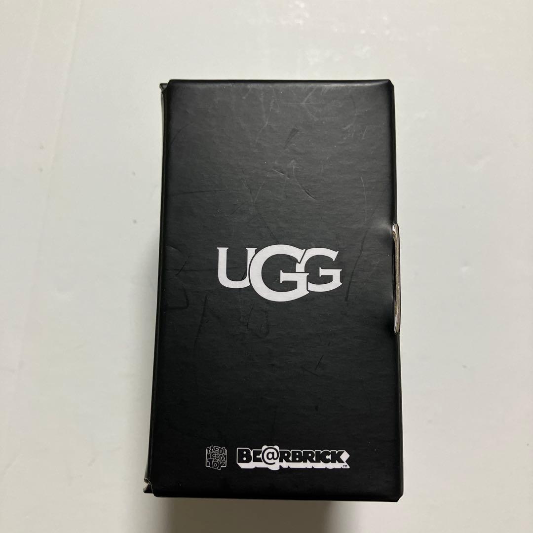 【開封品】UGG ベアブリック　アグ