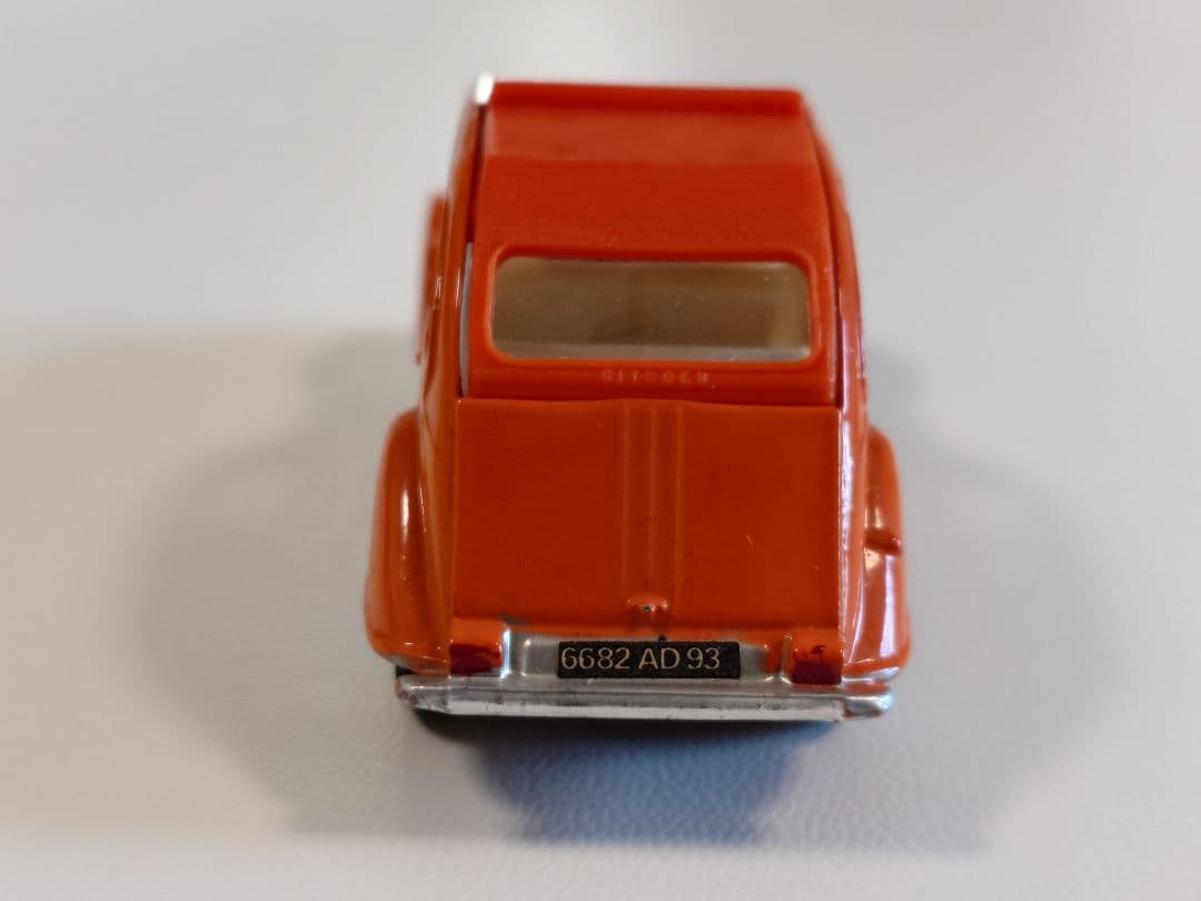ミニカー DINKY No.500 CITROEN 2 CV made in spain