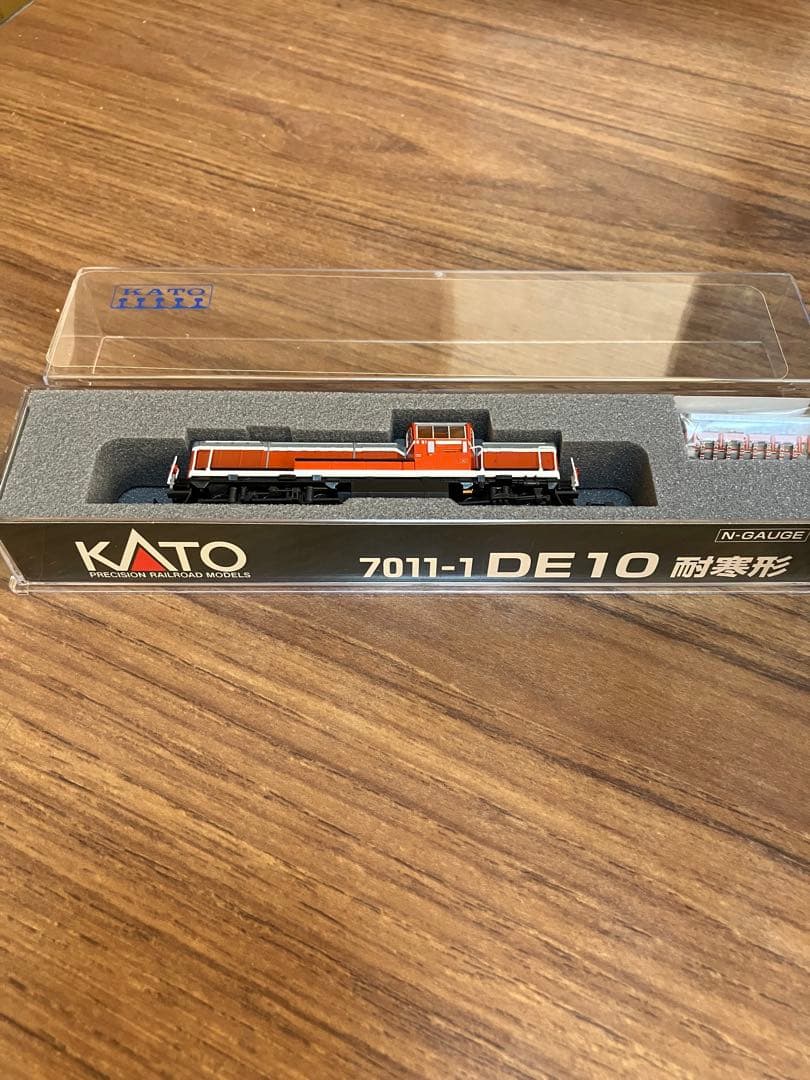 KATO DE10型機関車 7011-1 Nゲージ