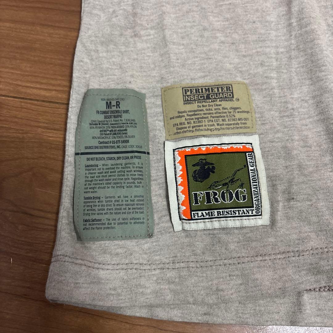 未使用品　米軍　実物　FROG COMBAT SHIRT MEDIUM ③