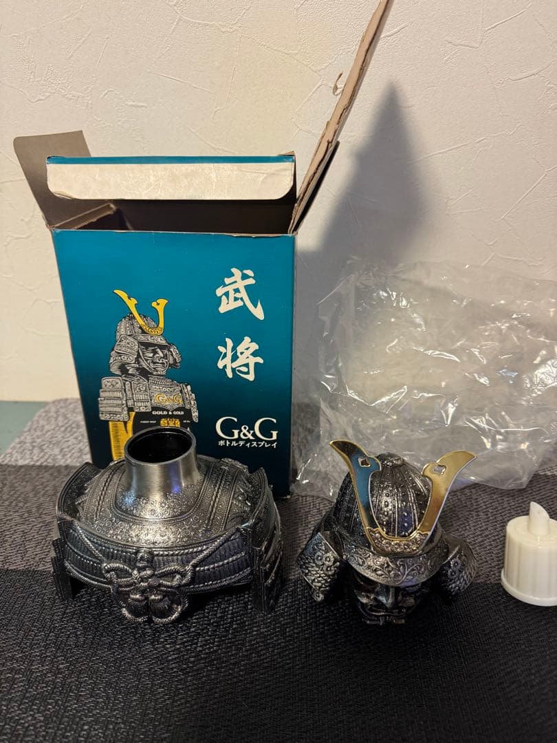 レトロ NIKKA WHISKY G&G 武将 カブトシリーズ No.2