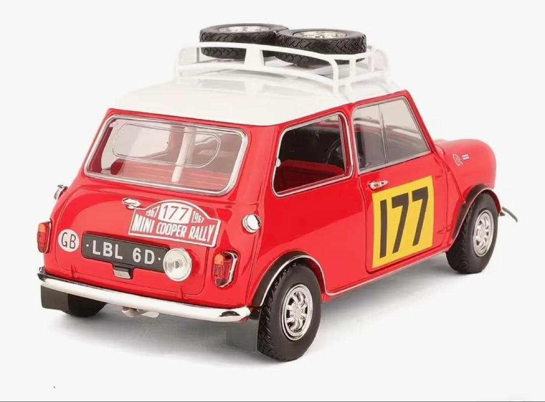 ミニクーパー モンテカルロ ラリー1967 177号車 1/18 赤 新品未使用