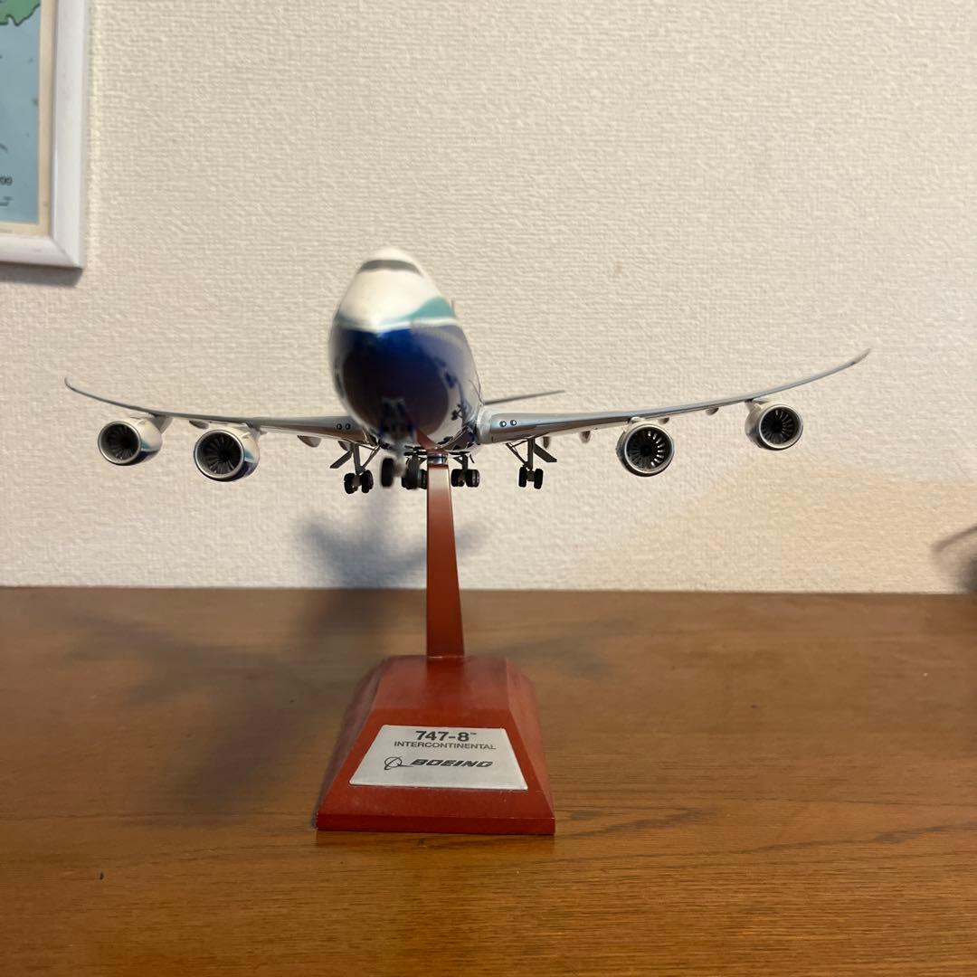 Boeing 747-8 モデル 1/200