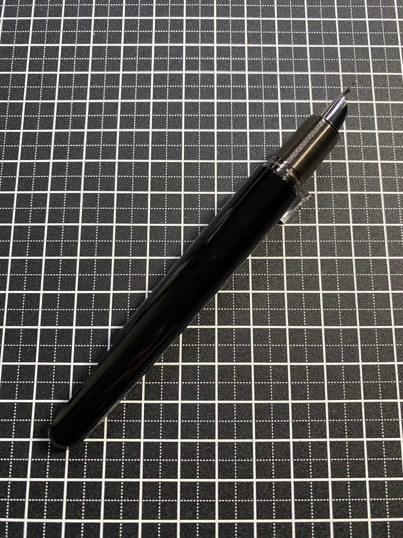 MONTBLANC M マーク・ニューソン 字幅F