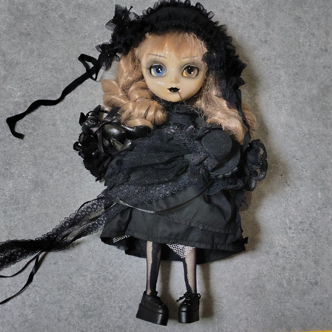 激レア★Pullip-プーリップ【初期】 Noir-ノアール【絶版】ゴスロ