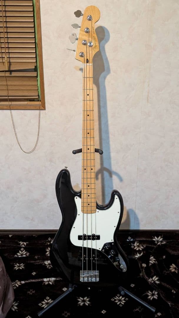 Fender Jazz Bass エレキベース