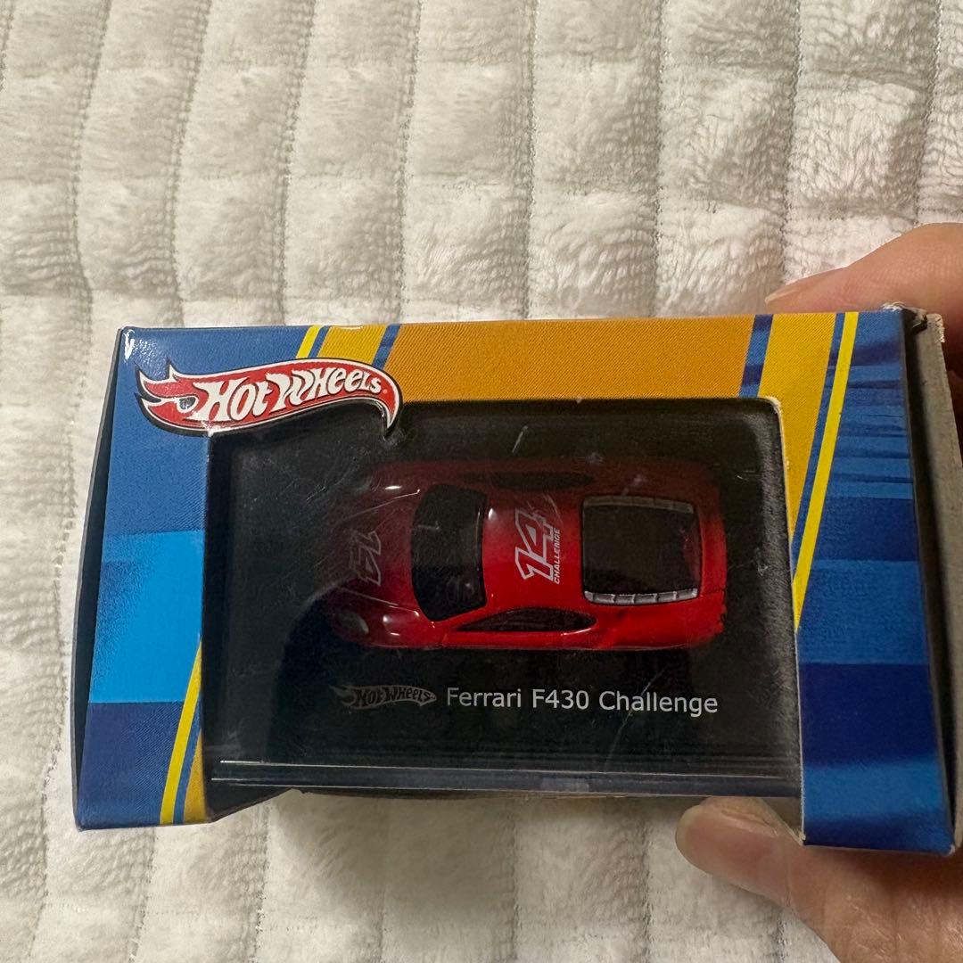 ミニカー Hot Wheels Enzo Ferrari & F430 challenge