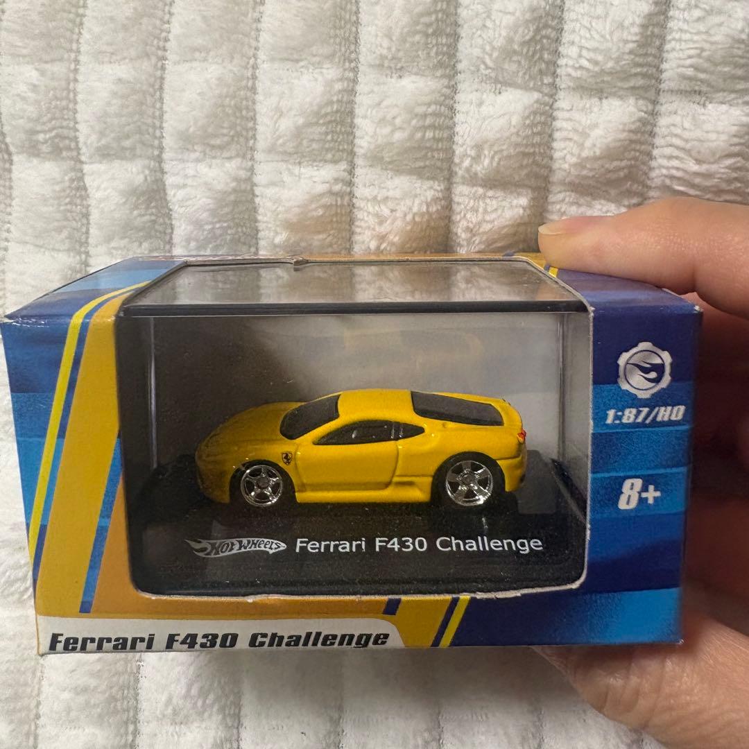 ミニカー Hot Wheels Enzo Ferrari & F430 challenge