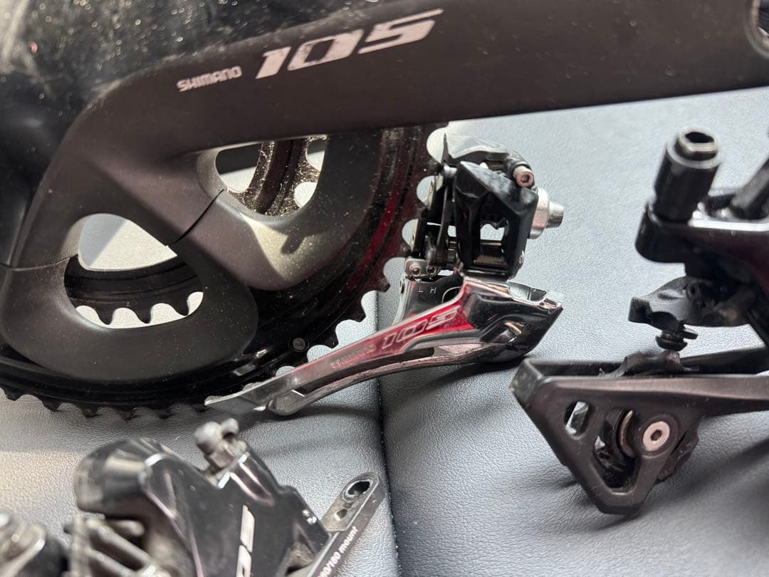 SHIMANO シマノ　105 グループセット　R7000 ディスク