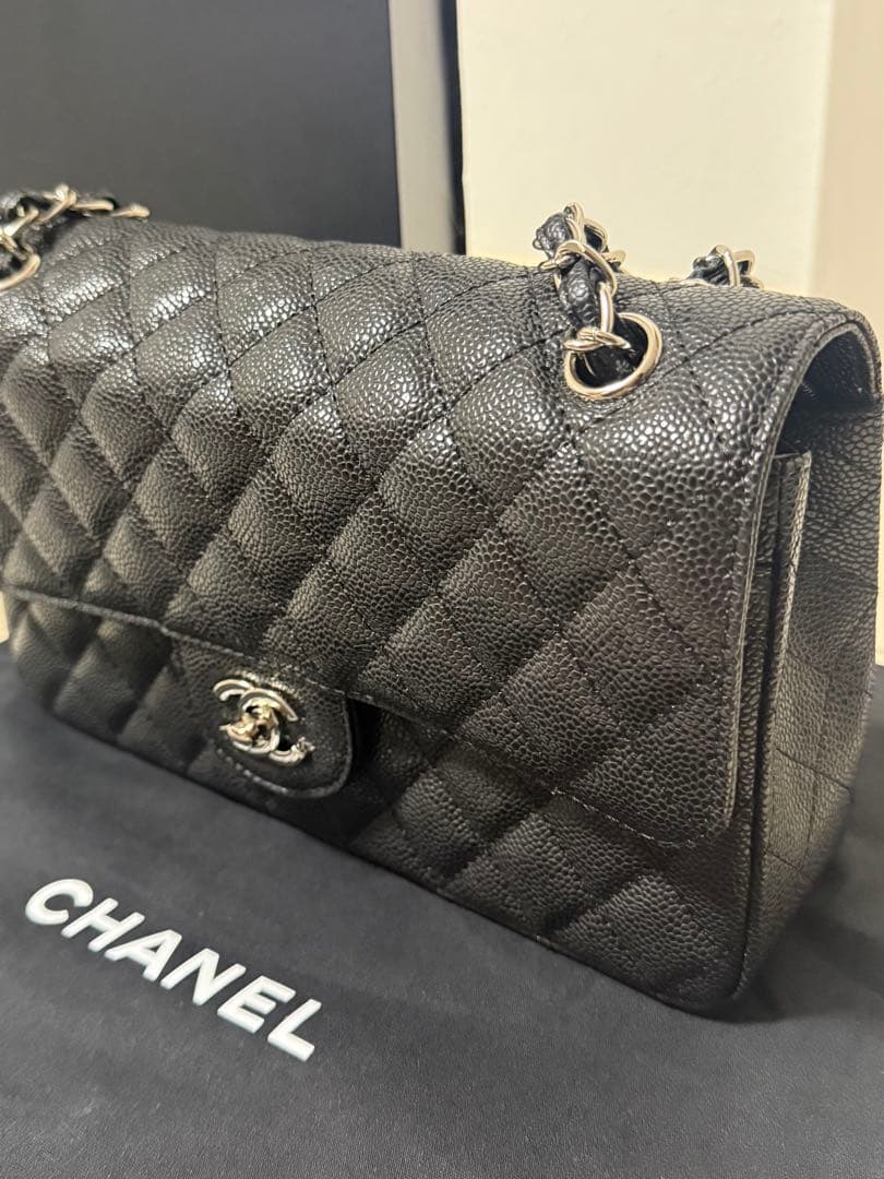 ３１日まで限定価格CHANEL チェーン フラップバッグキャビアスキン 2way