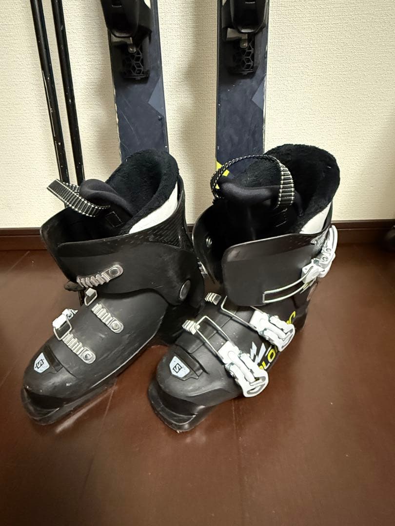 hartスキー板138 salomonブーツ23.0ストック　セット