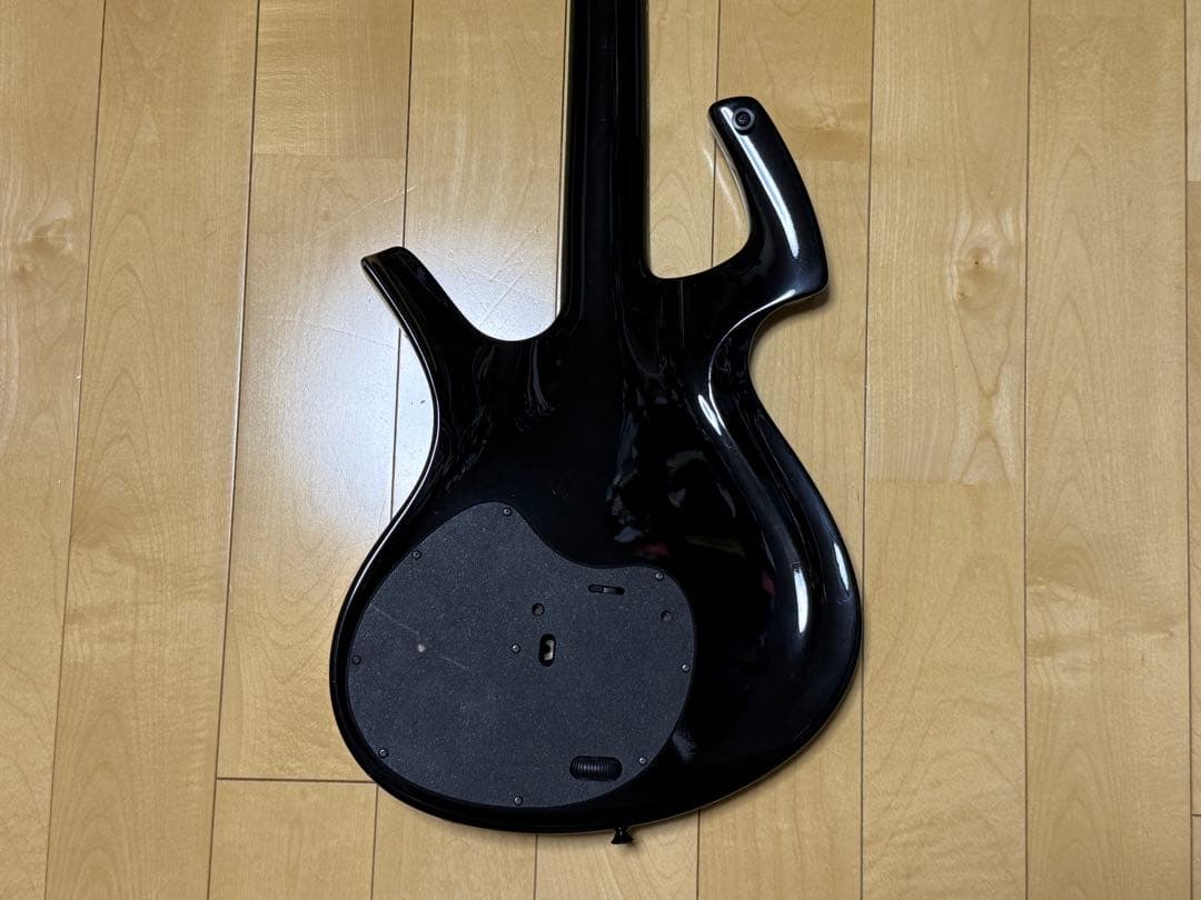 ギター Parker Fly Deluxe USA2004 DiMarzio/Piezo