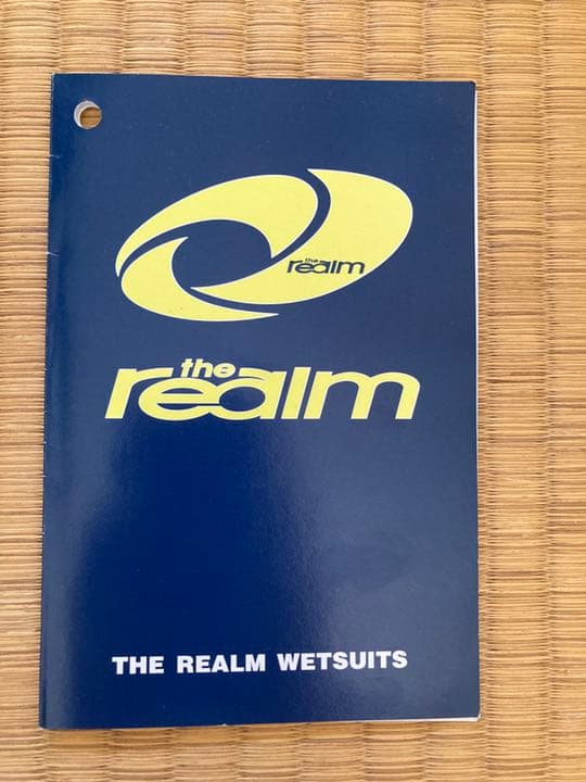 The Realm WETSUIT ウェットスーツ　サイズ6
