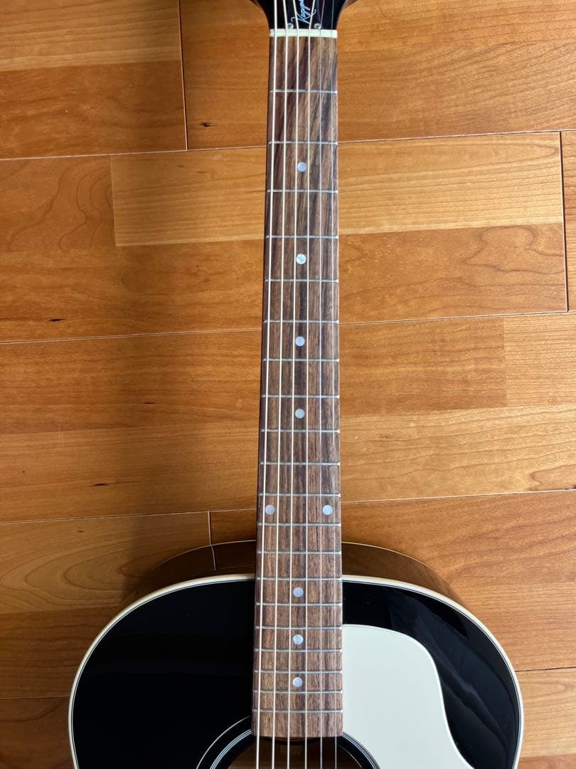 斉藤和義Epiphone Kazuyoshi Saito J‐45 Outfit