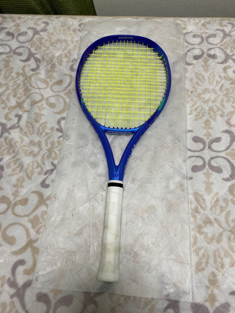 実測値計測済み　YONEX EZONE 100 2025 ヨネックス G2