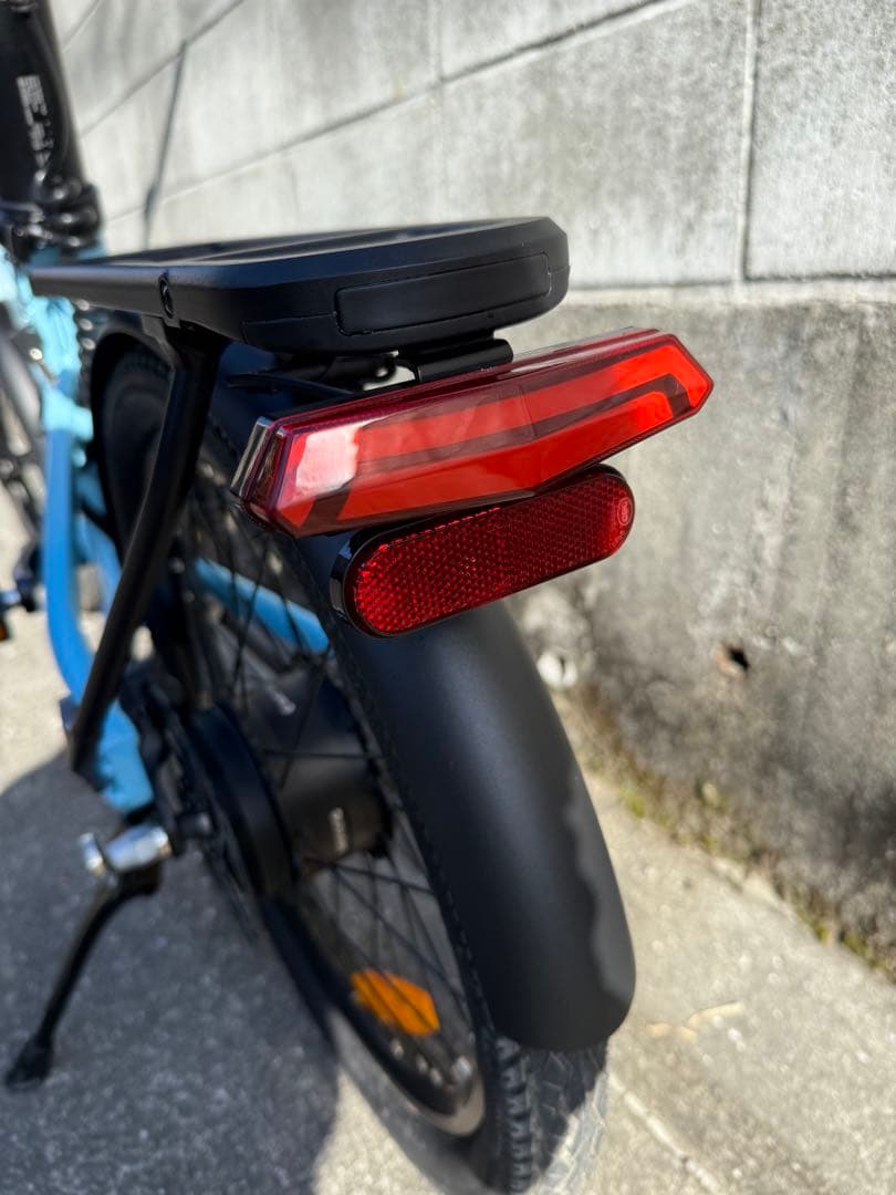 Air 20 Ultra ADO 折りたたみ電動アシスト自転車