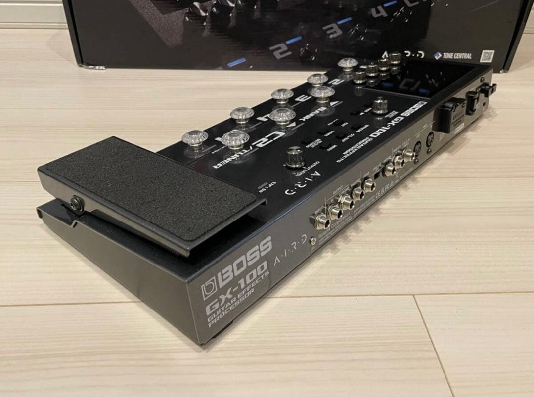 BOSS GX-100 Bluetoothアダプタ+専用バッグ付マルチエフェクタ