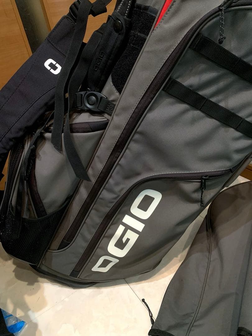 オジオ　スタンド　キャディバッグ　アルファ　コンボイ　OGIO