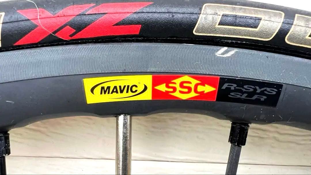 Mavic R-SYS SLR クリンチャー カーボンスポーク カンパニョーロ