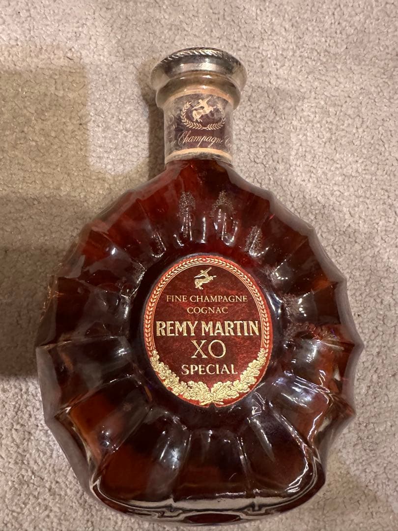 ヨ*イ様 REMY MARTIN XO SPECIAL コニャック 箱入り
