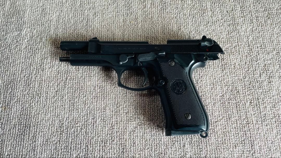 Beretta 92F ガスガン ブラック