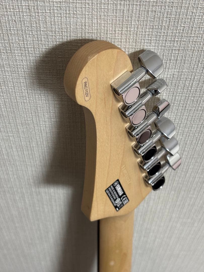 ギター Yamaha Pacifica 112V UTB