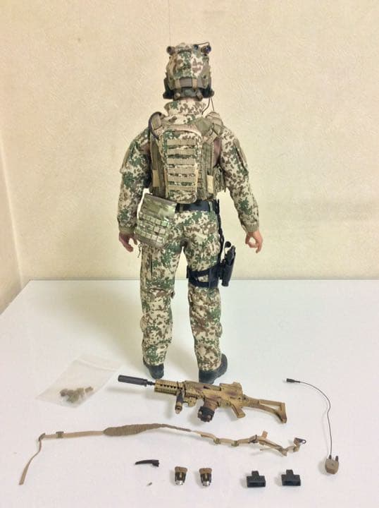 1/6 ミリタリー　フィギュア　兵士　装備　特殊部隊　銃　武器　陸軍アクション