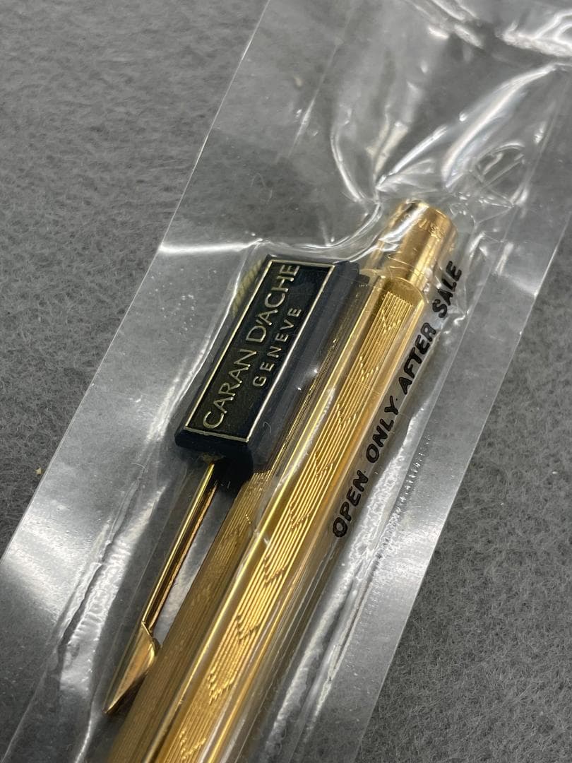 【未使用】CARAN D'ACHE　カランダッシュ　エクリドール　ボールペン
