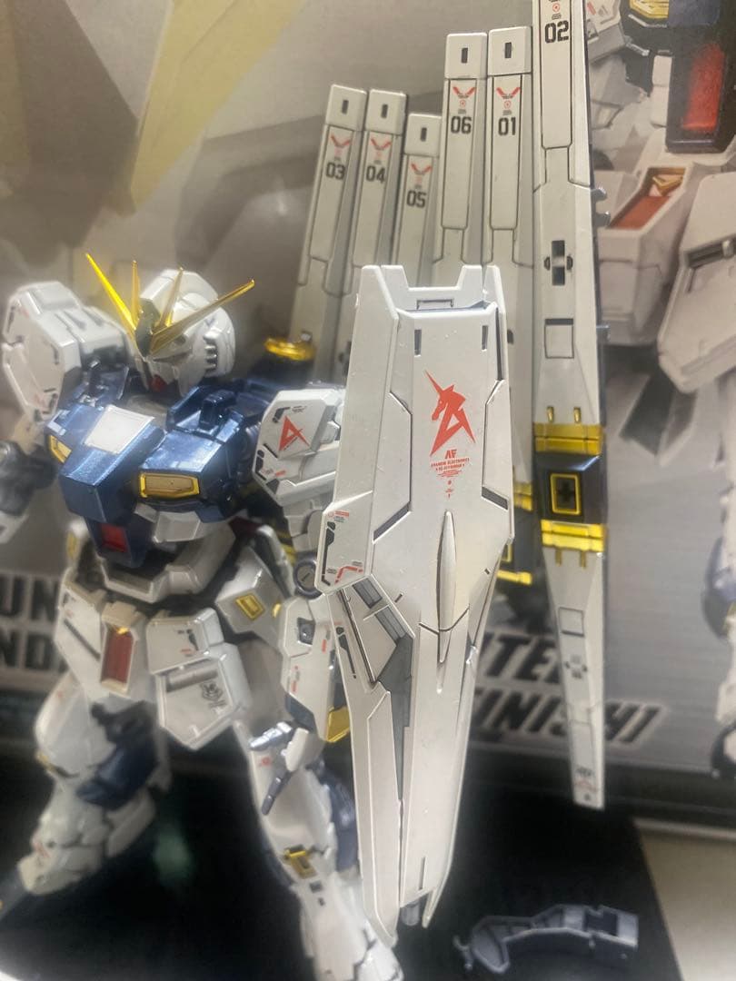 RG 1/144 ガンダムベース限定Vガンダムチタニウムフィニッシュ