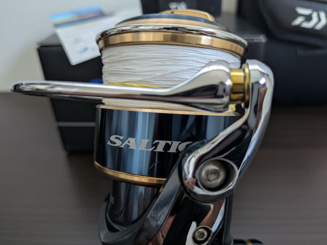 DAIWA SALTIGA 14000-XH リール　超美品　20ソルティガ