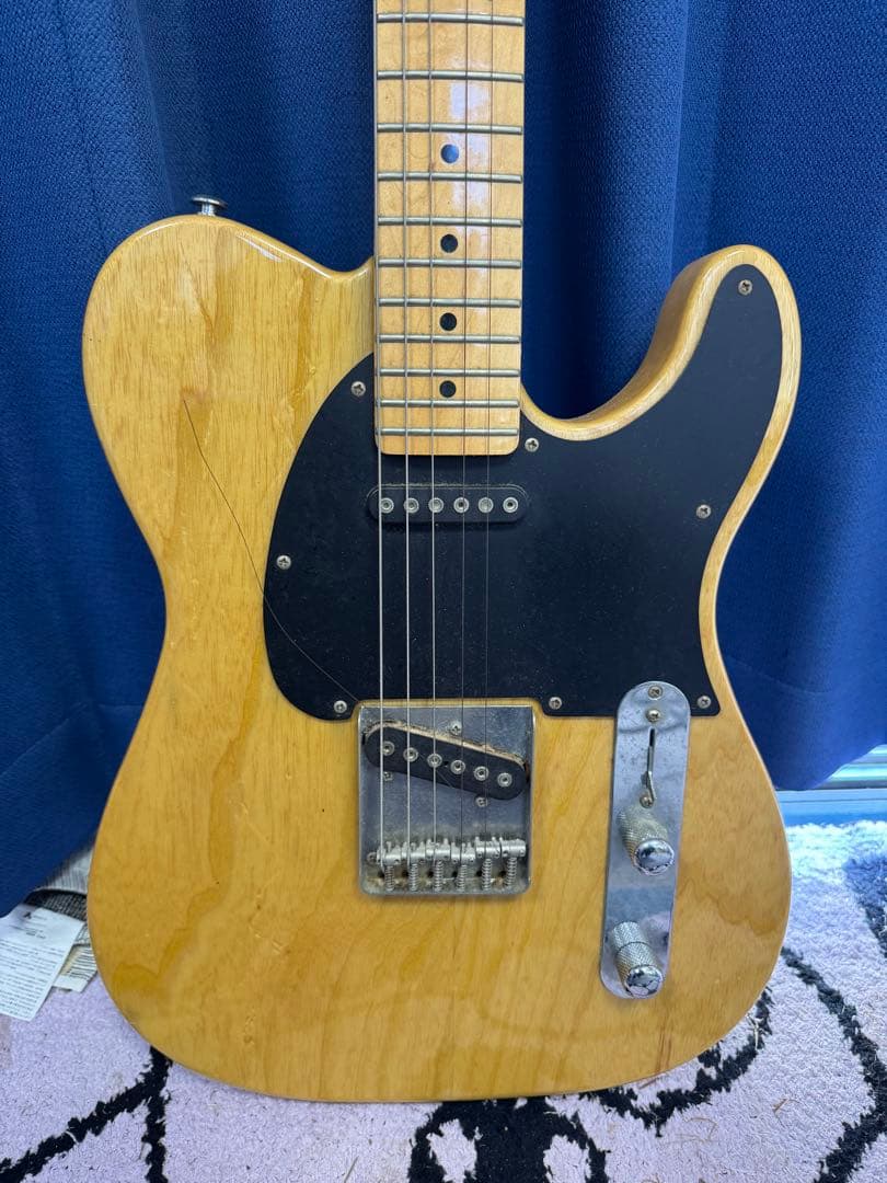 G&L Classic Premium エレキギター　木目　ASAT 井芹仁菜