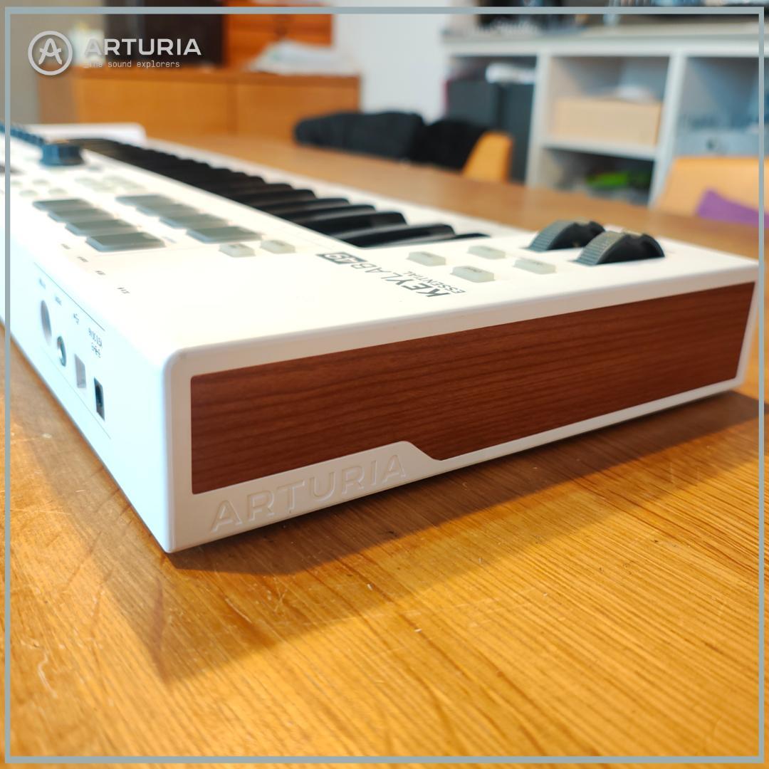 Arturia KEYLAB 49 Essential MIDIキーボード
