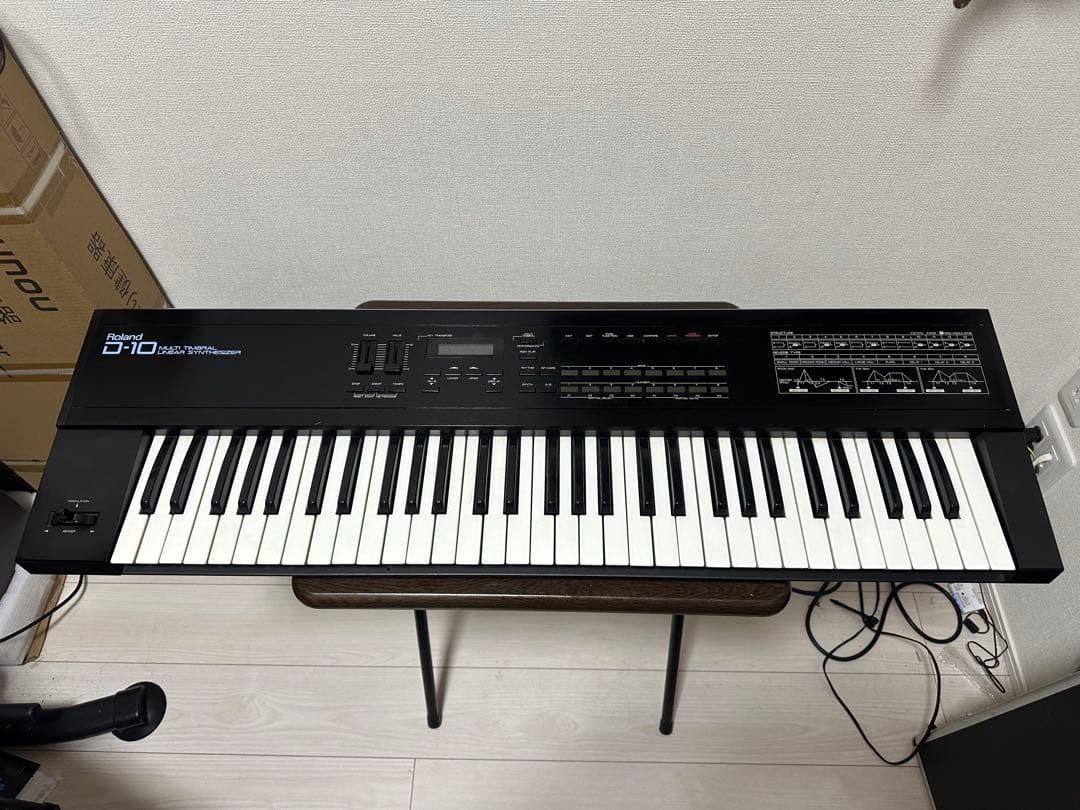 Roland Ｄ-10 ローランド シンセサイザー midiキーボード D10