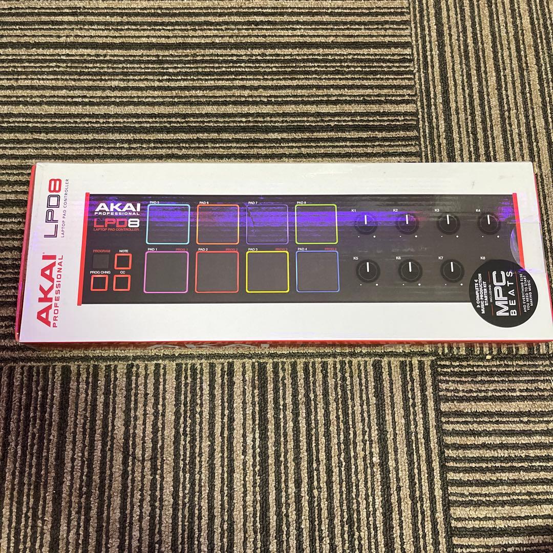 AKAI LPD8 MK2 MIDIコントローラー
