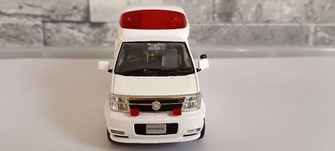 ミニカー TOMICA LIMITED VINTAGE NEO LV-N43 01a