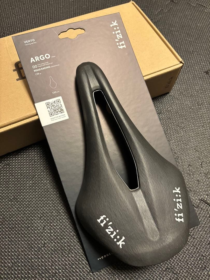Fizik vento ARGO 00 カーボンレール 美品 フィジーク アルゴ