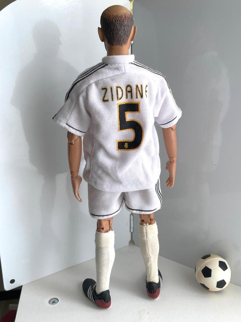ジダン フィギュア レアル マドリード フランス adidas zidane