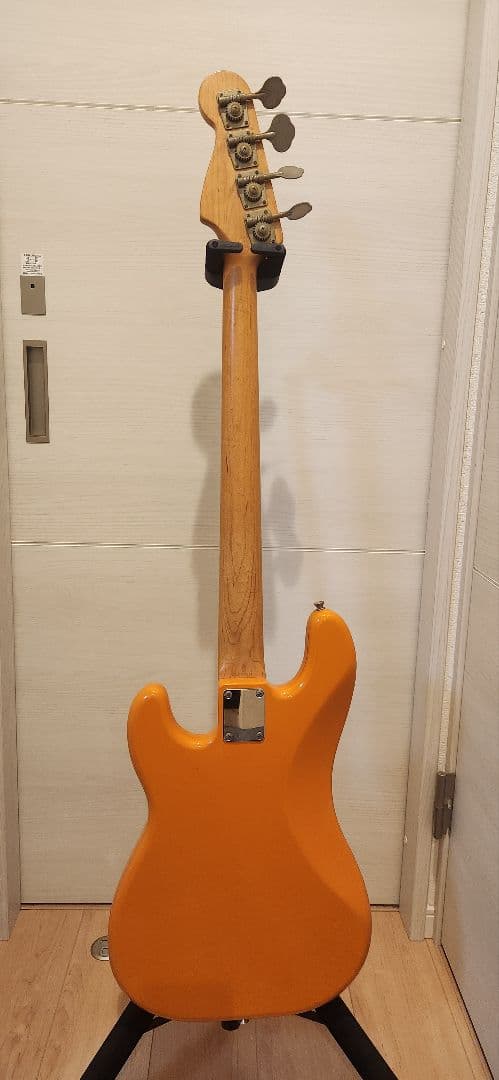 ベース Fender japan Precision Bass