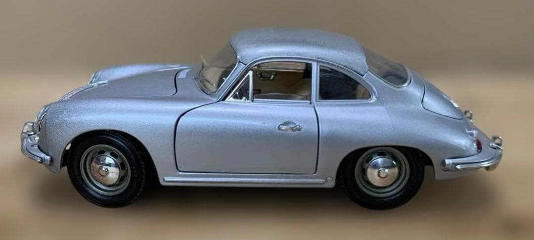 ミニカー　1/18　PORSCHE　ポルシェ　356B 1961　シルバー