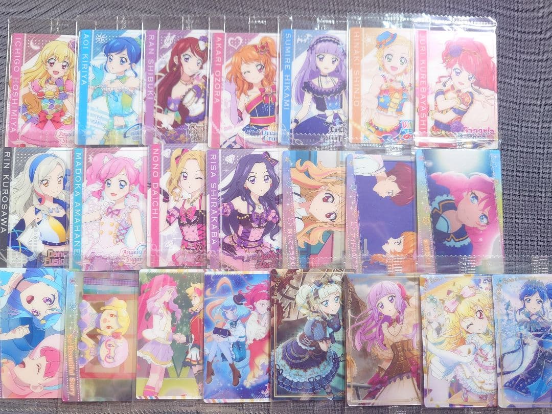 アイカツウエハース 50枚まとめ売り 星宮いちご 藤堂ユリカ