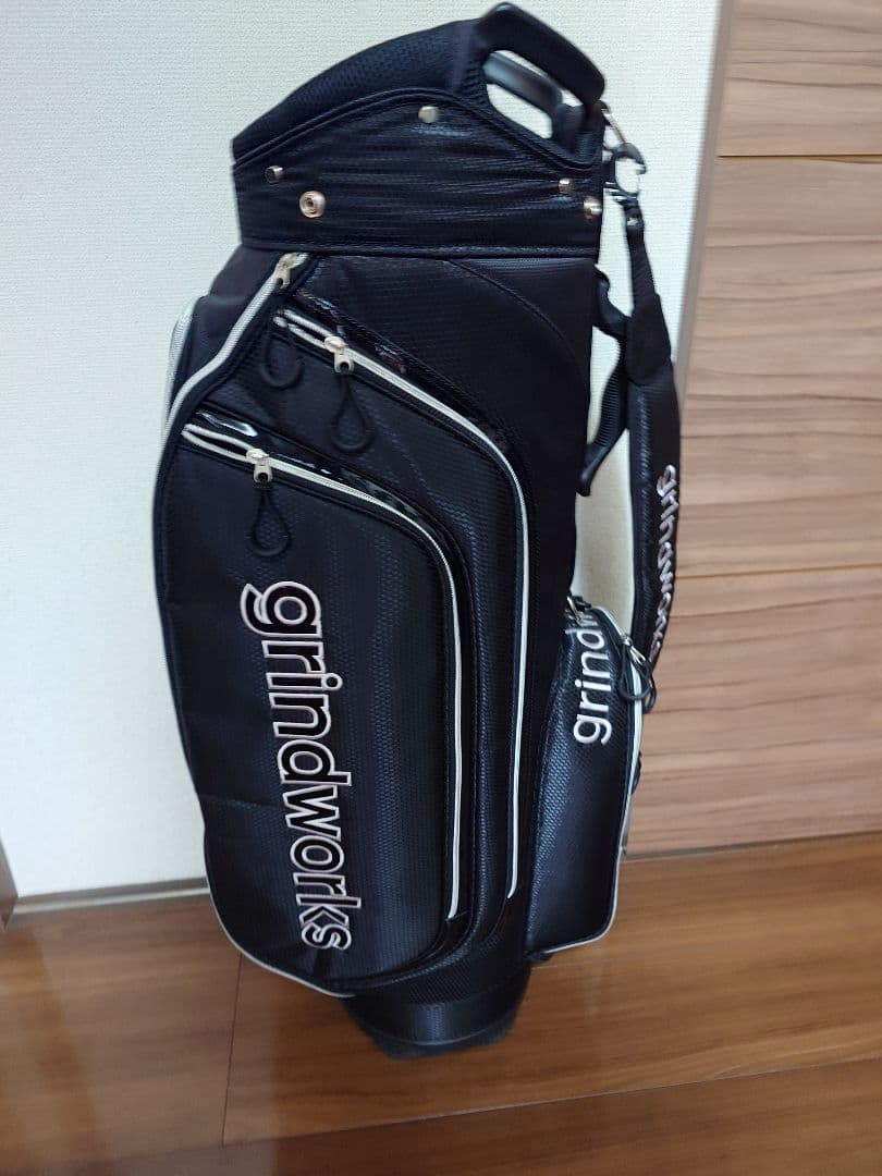 福*助様 【美品】グラインドワークス　 ゴルフキャディバッグ 黒