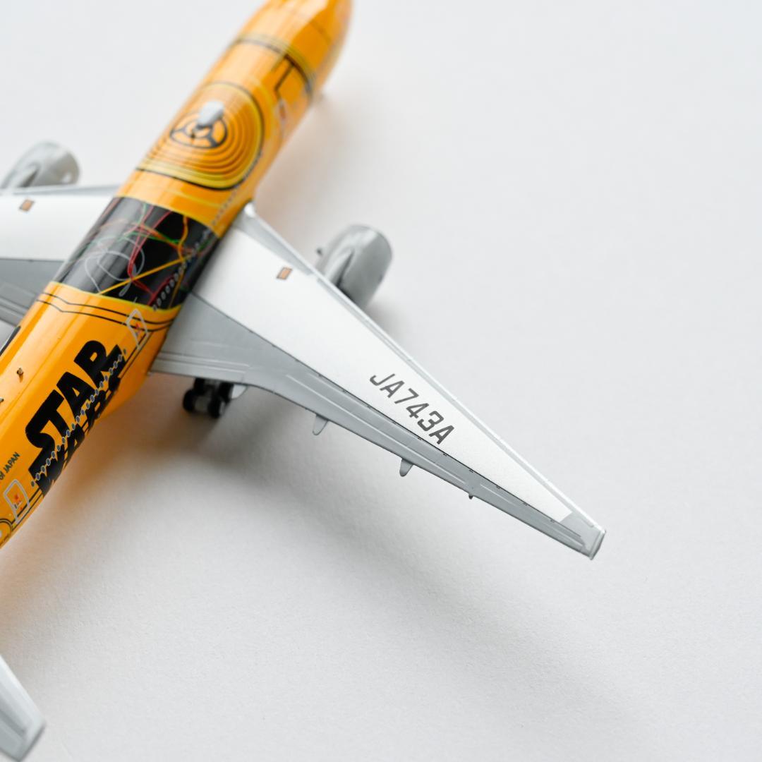 ANA B777-200ER C-3PO 特別塗装 JC Wings 1/400