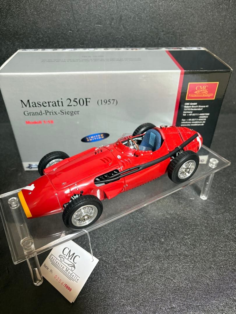 CMC 1/18 Maserati 250F (1957) 限定版